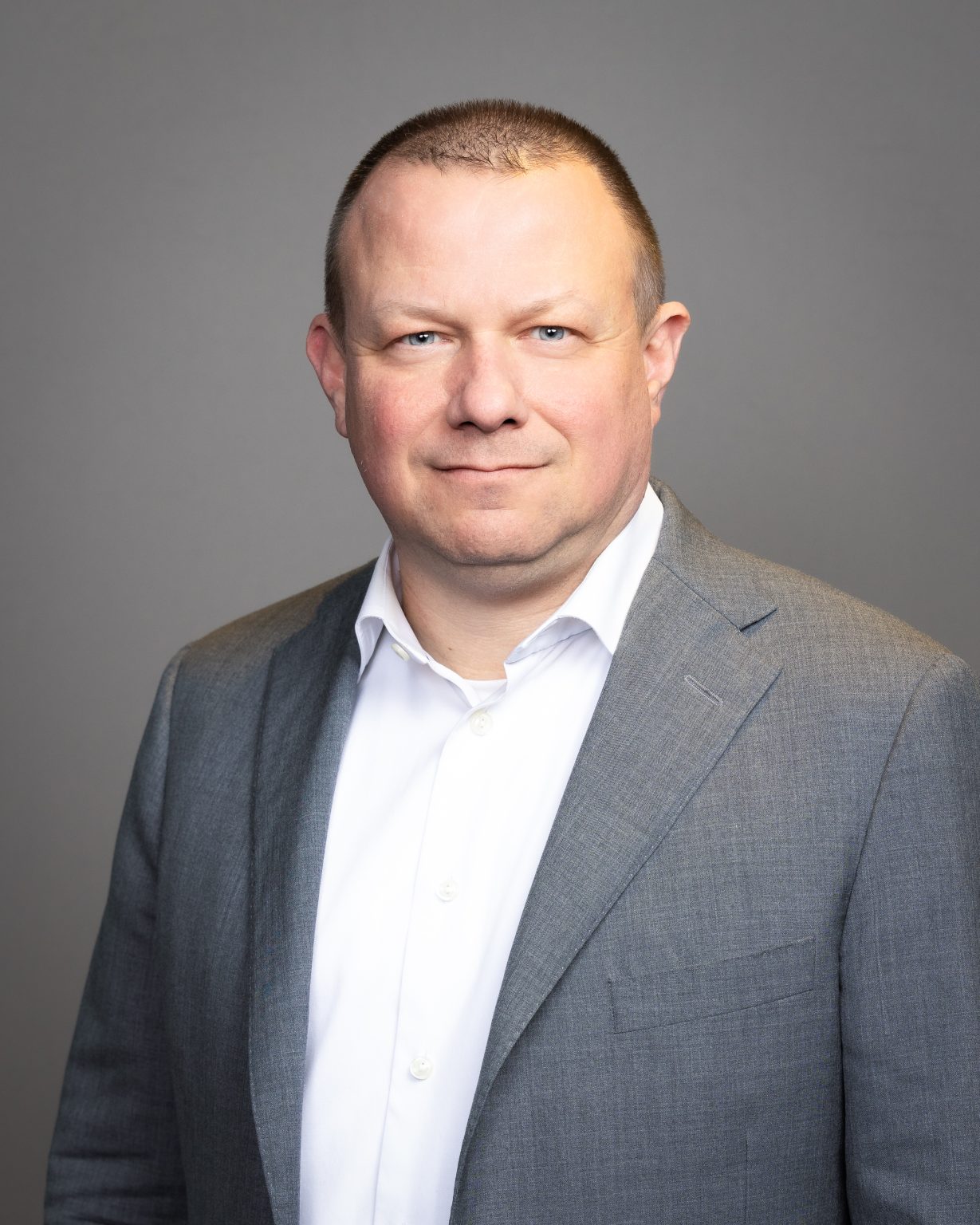 Reinventing intelligent equipment through autonomy and innovation: EPIQ ...